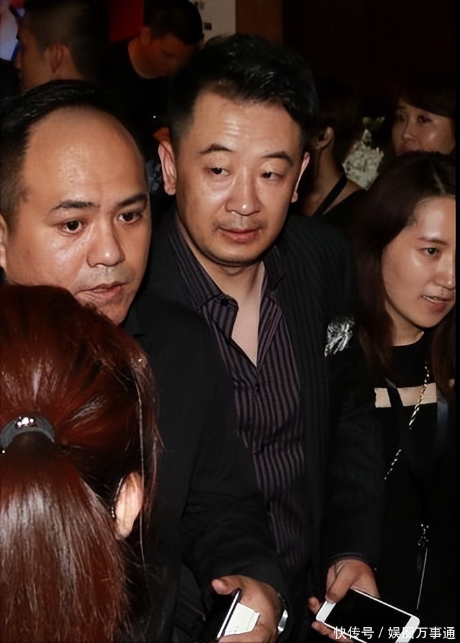 曲栅栅嫁给落魄黄海波,任劳任怨“养夫”八年,如今苦尽甘来 360娱乐,你开心就好