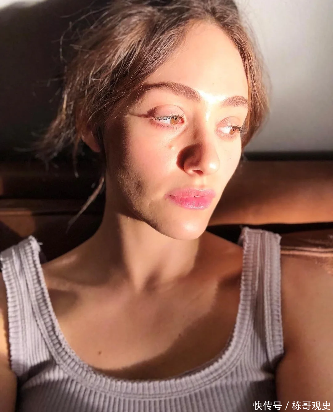 艾米·罗森：我心目中的最美美国演员 网友：也就她敢这么穿衣服 - 360娱乐，你开心就好