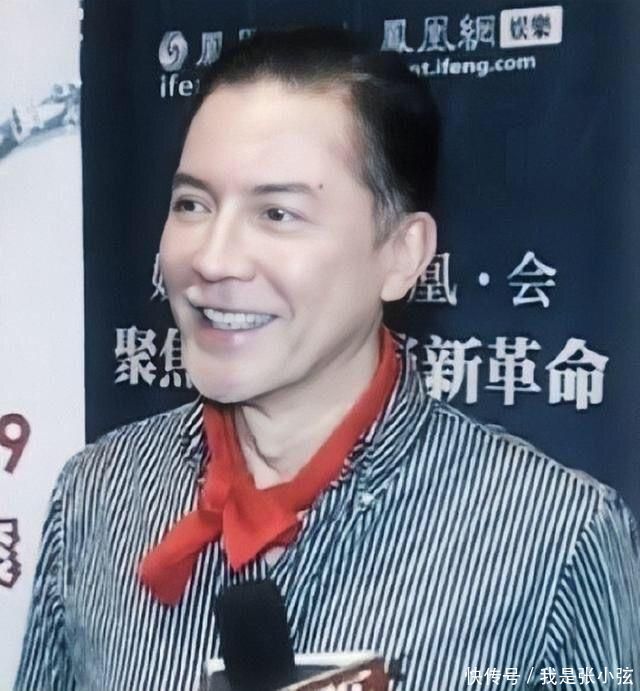 71岁尊龙才是“反油腻”男人，白发花白依然贵气，老年状态真惊艳 360娱乐，你开心就好 8157