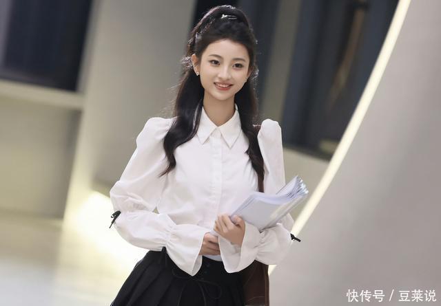 《offer7》实习生官宣，6女4男，2位裸辞参加综艺，带教老师4位 - 360娱乐，你开心就好