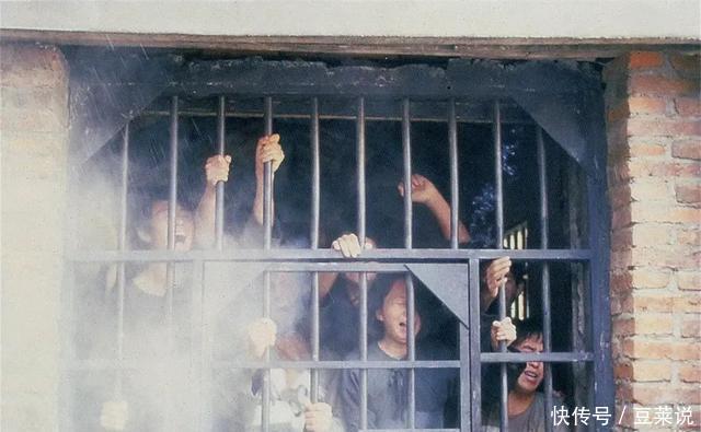 以“尺度大”由，抵制《731》的网友，该看看港版的《黑太阳731》 - 360娱乐，你开心就好