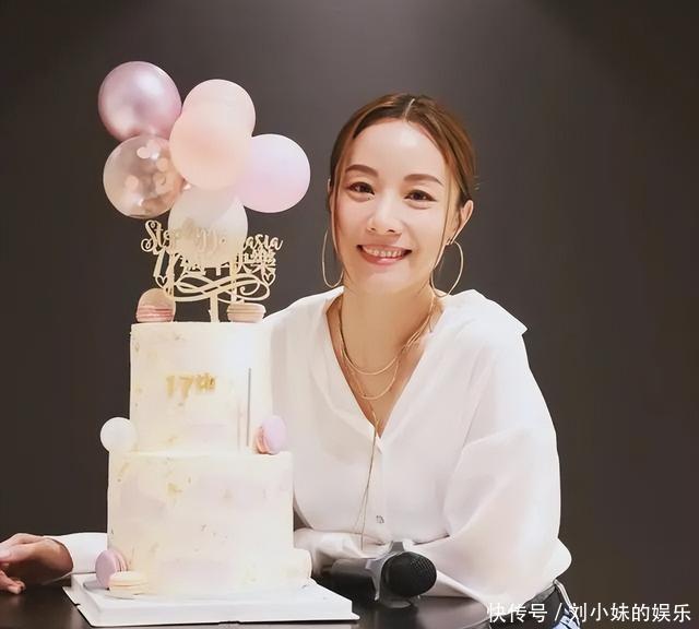 40岁的邓丽欣官宣新恋情,新男友酷似rain,粉丝送祝福祝长长久久 360娱乐,你开心就好