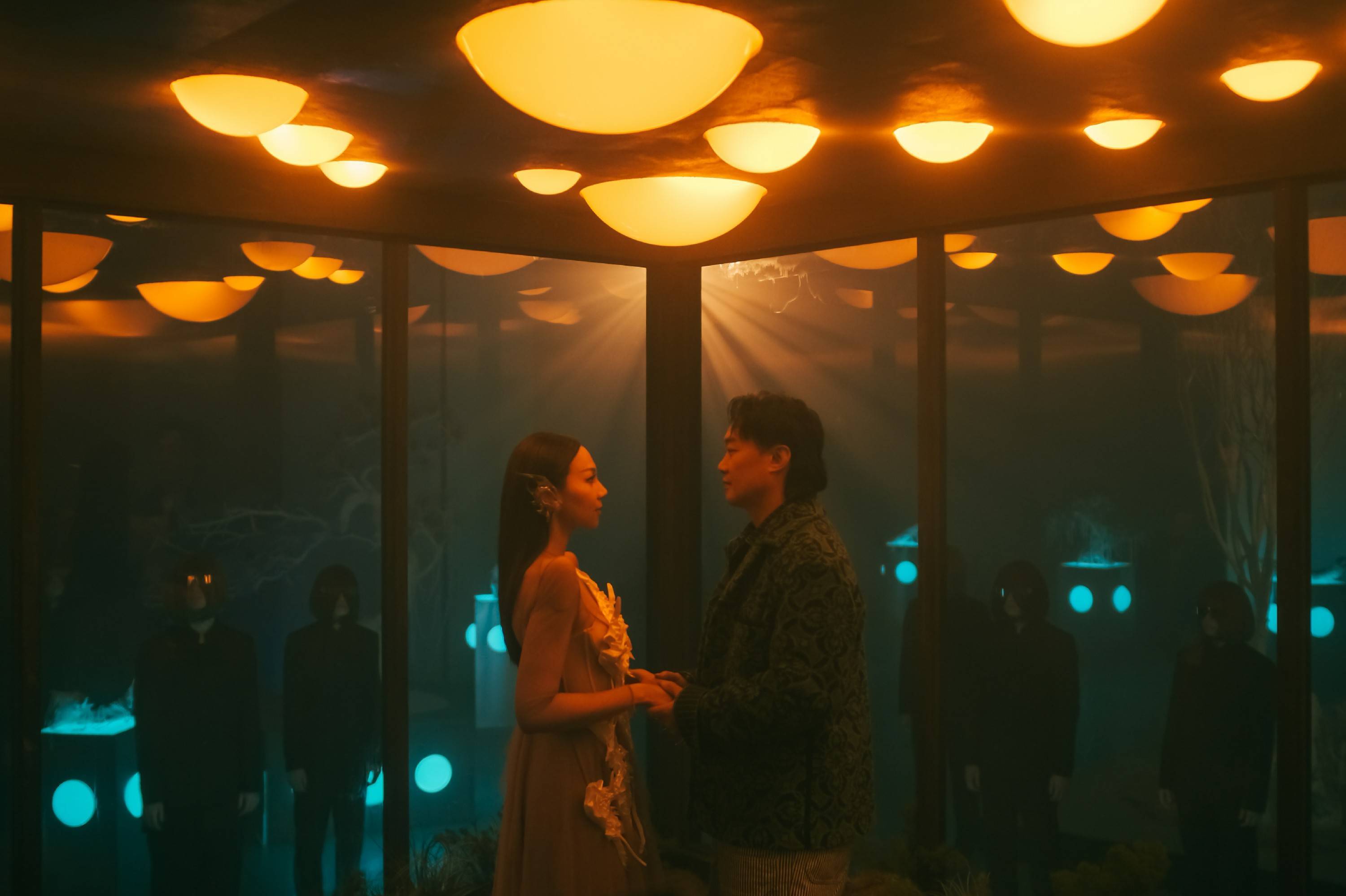 江海迦陈奕迅首度合唱《Special One》MV释出 Eason演技爆发直抵人心 - 360娱乐，你开心就好