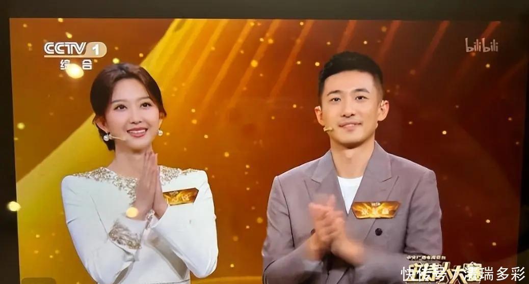 央视新星张慧鑫再传喜讯：硕士论文答辩圆满通过 - 360娱乐，你开心就好